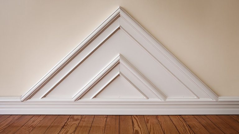 16 Ide Wall Moulding Ruang Tamu Minimalis & Estetik