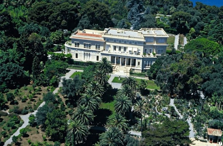 Pengertian Mansion: Ciri, Fasilitas, dan Contoh Termegah